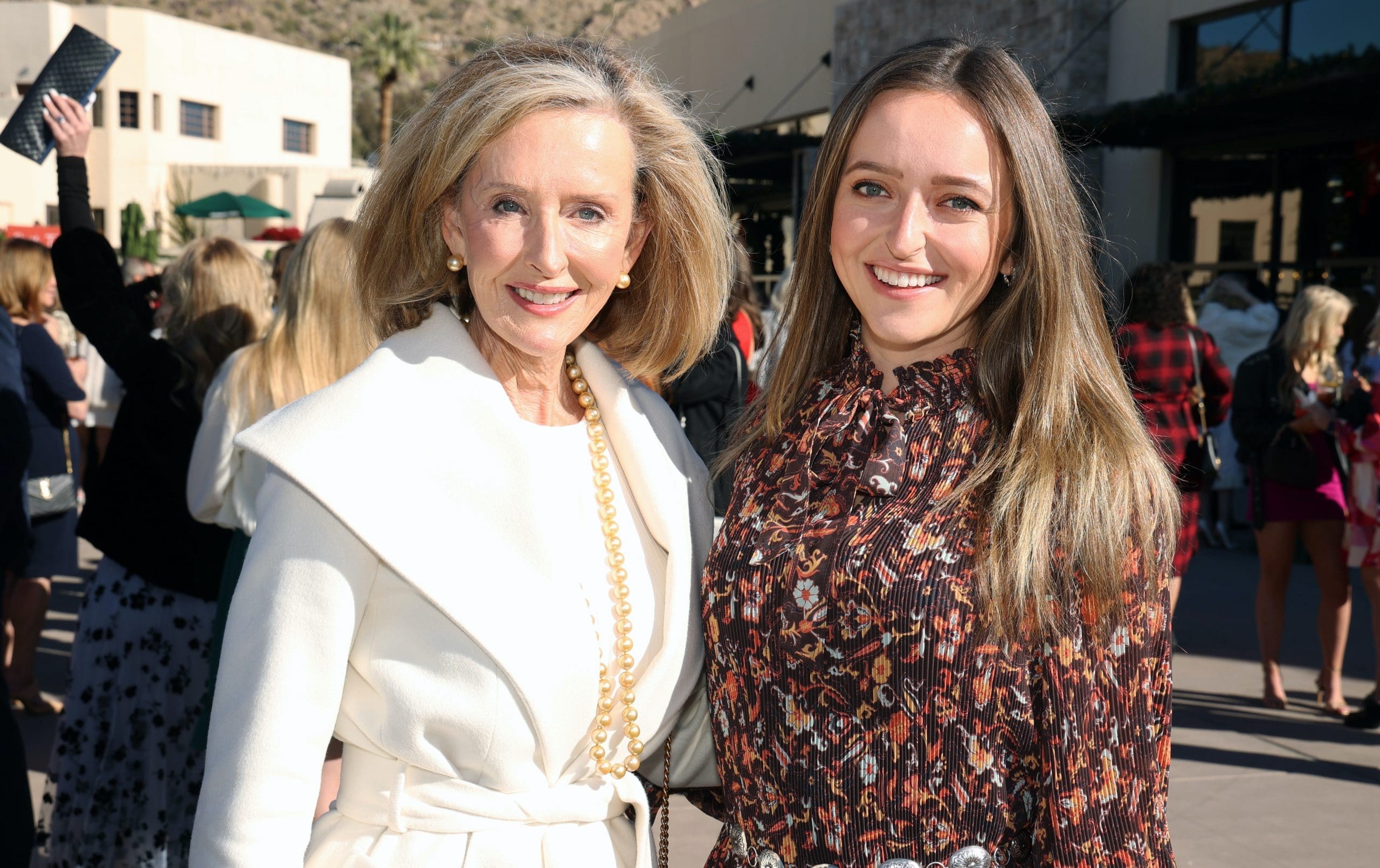 Board of Visitors Kicks Up the Holidays at Annual Fashion Show Luncheon ...