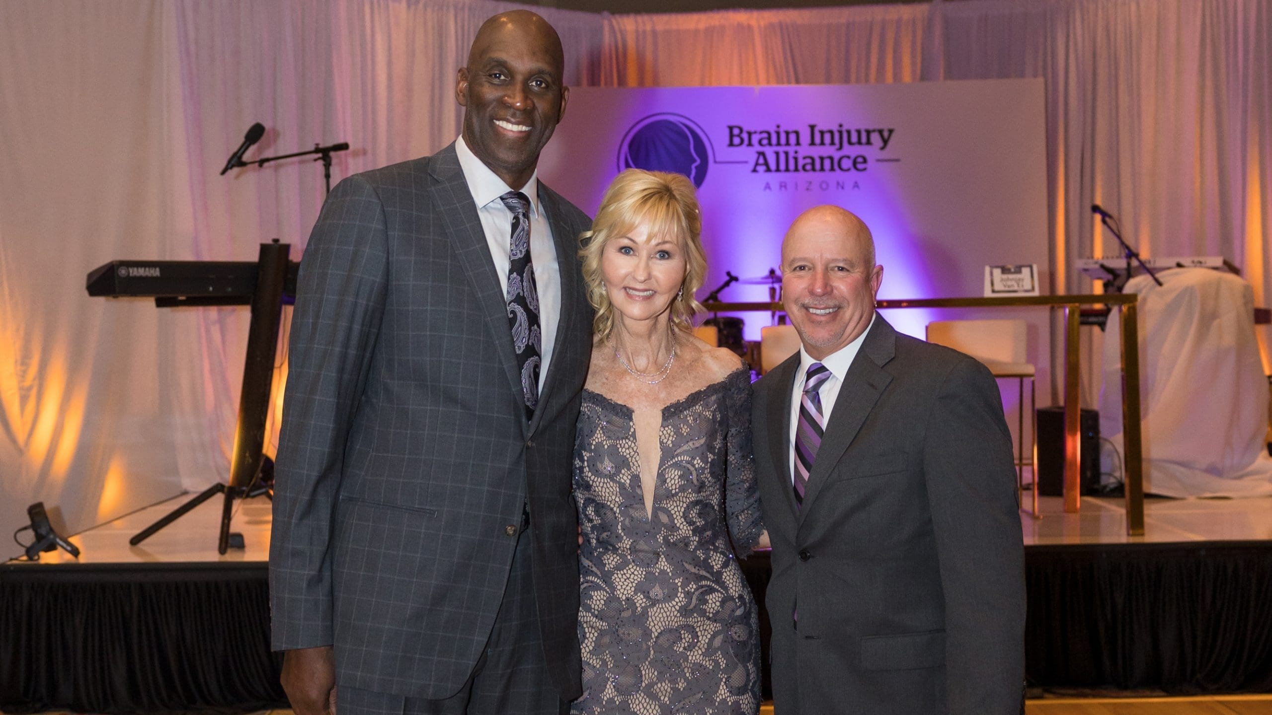 'Brainiac Bash' Filled with Honors & Dancing Stars - Frontdoors Media